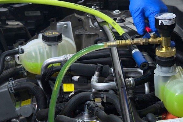 Back to basics: Vacuum coolant fillers | AIA Canada - Automotive ...